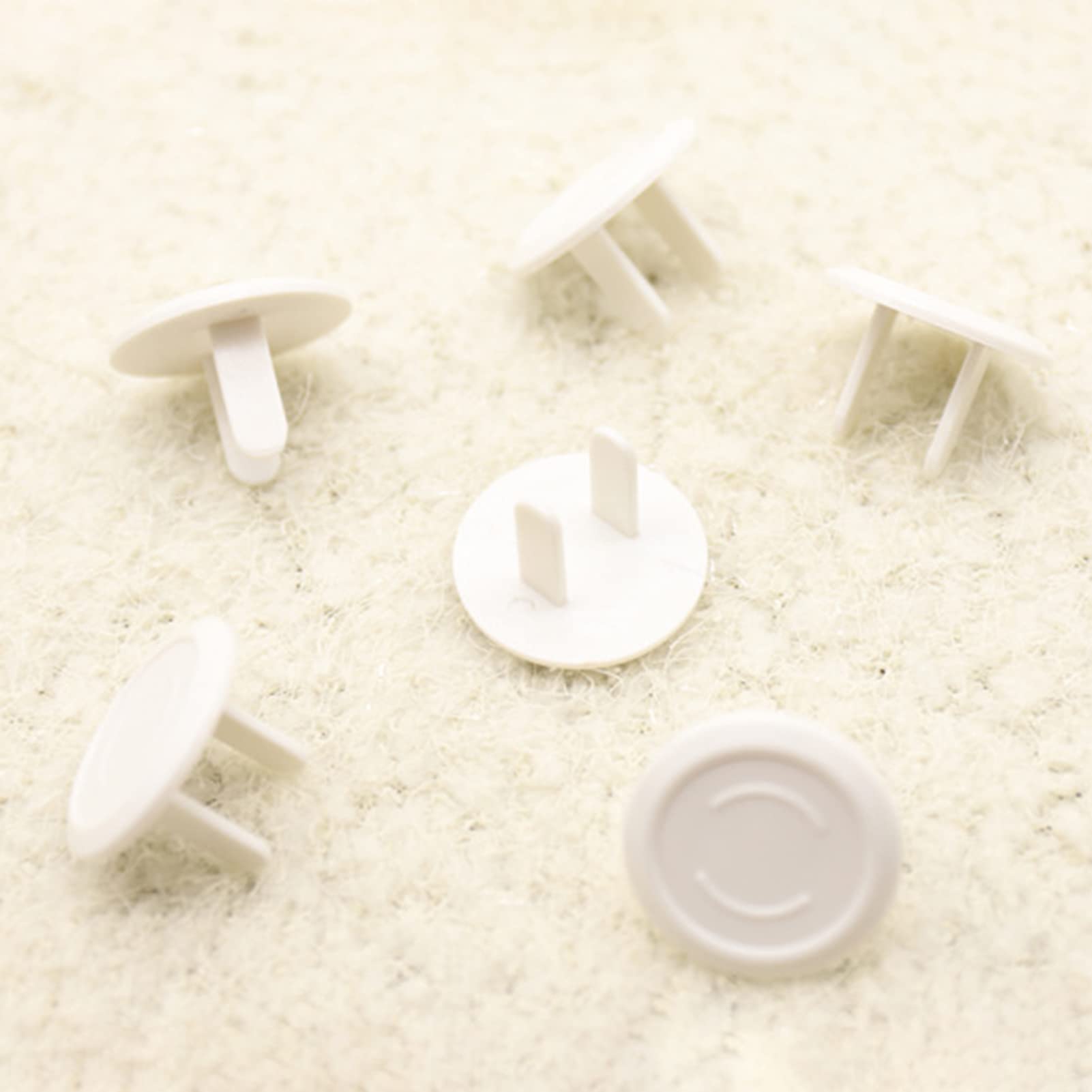 Clear Plastic Outlet Covers, 12 Pack Shock Prevention Child Safe Easy Install Electrical Protector Safety Improved Baby Outlet Plug Covers (White)