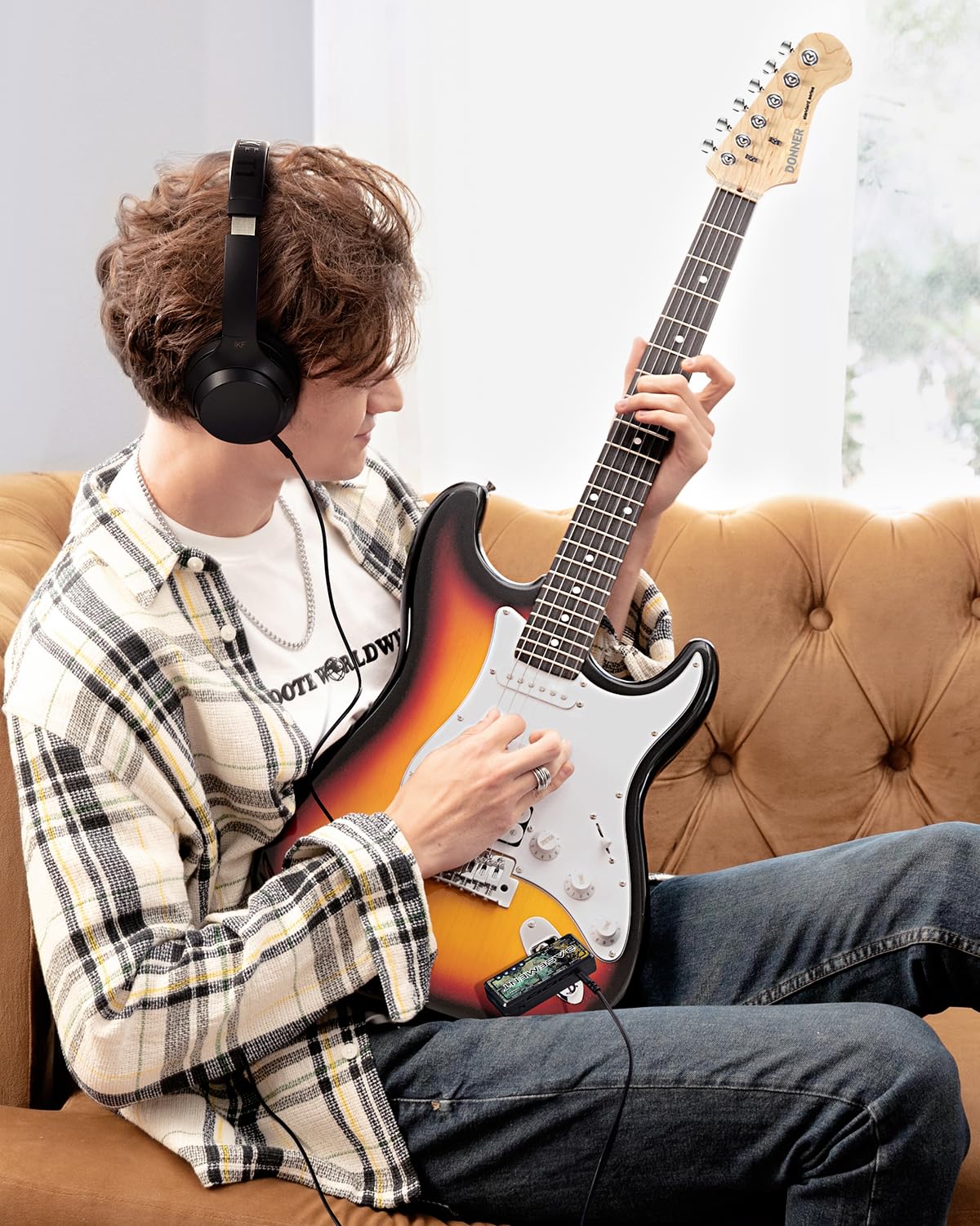 Donner Bass Guitar Headphone Amp Basement USB Rechargeable Mini Portable Bass Headphone Amplifier for Bass Guitar