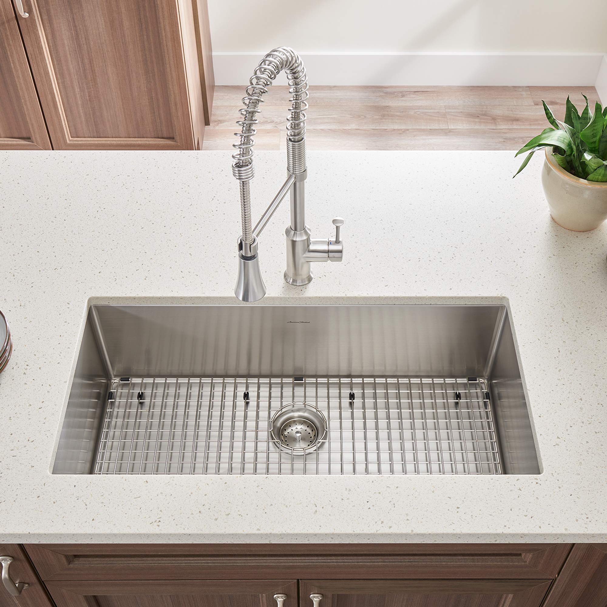 American Standard 4332350.075 Pekoe SEMI-Professional Kitchen, Large, Stainless Steel