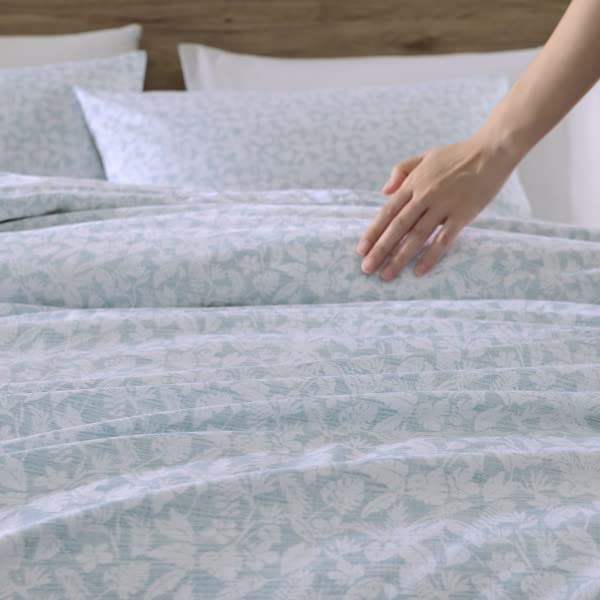 Tommy Bahama- Queen Duvet Cover Set, Reversible Cotton Bedding Set with Matching Shams, Coastal Home Décor (Koya Bay Blue, Queen)