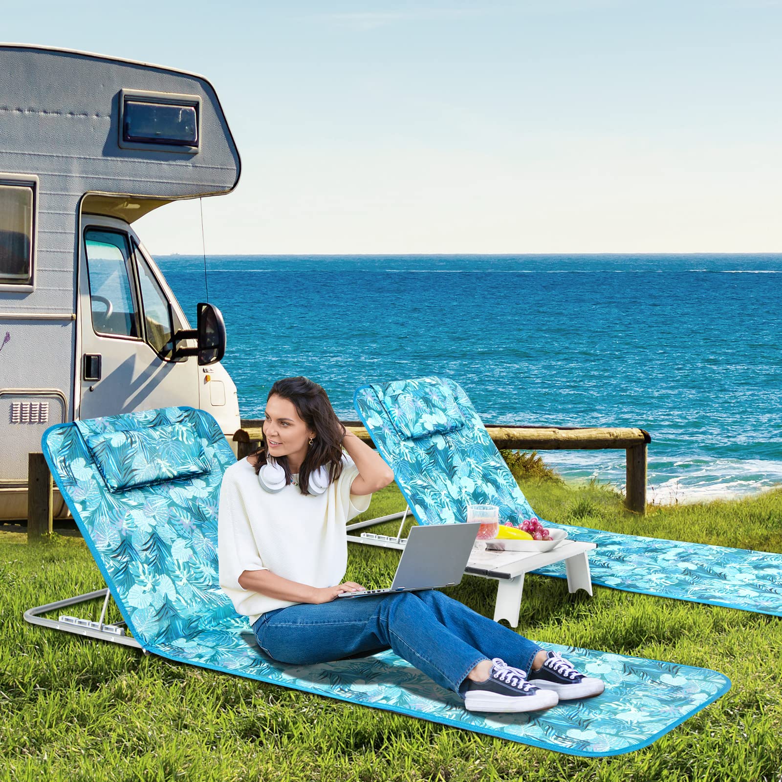 COSTWAY 3-Piece Beach Lounge Chairs, Outdoor Lounger with Side Table, 5 Reclining Positions, Lightweight & Portable Tanning Chairs for Sunbathing, Camping (Turquoise)