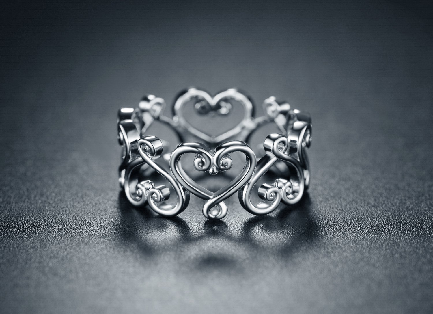 Barzel Rose Gold, White Gold or Gold Plated Filigree Heart Ring (White Gold, 10)