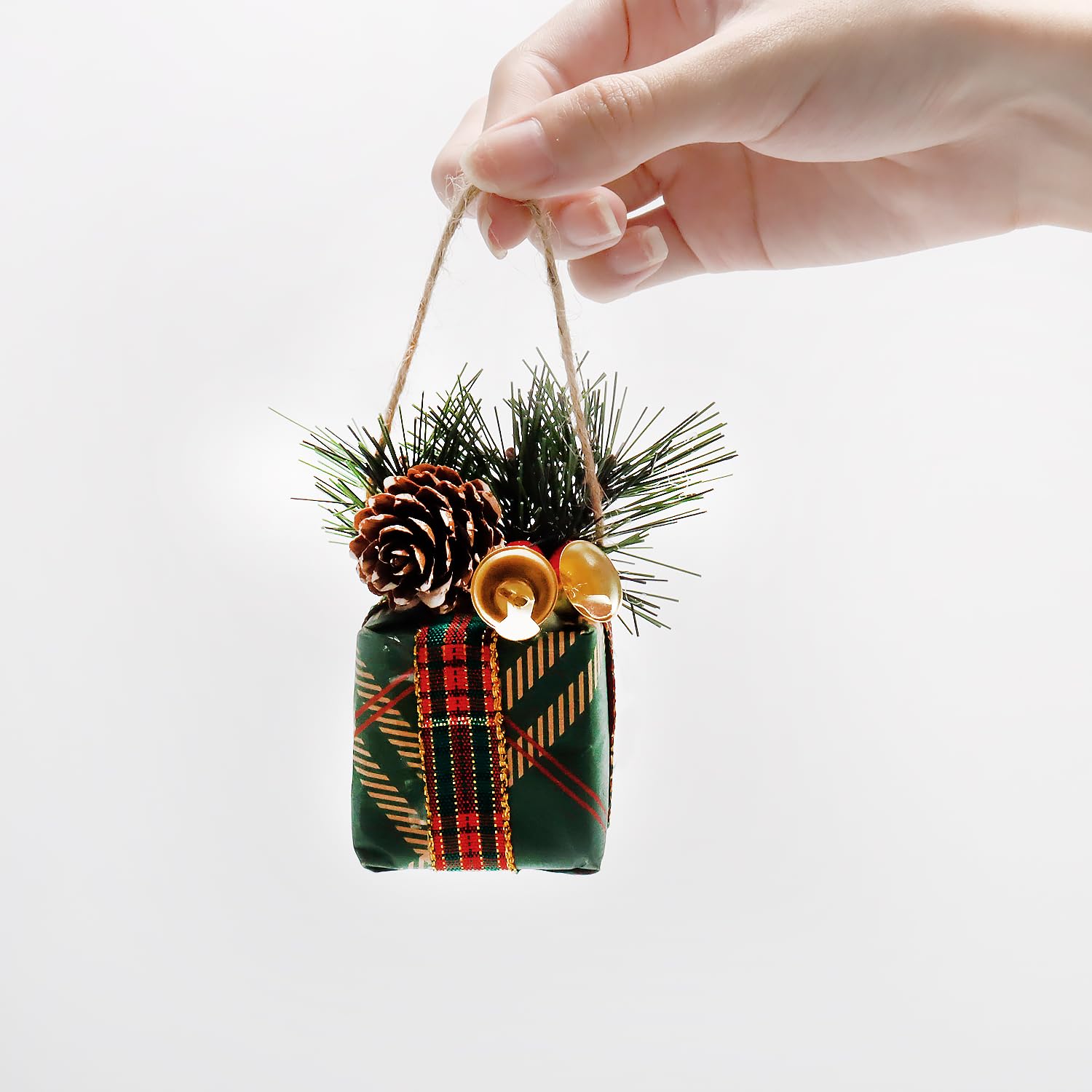 Aydinids 14 Pcs Christmas Tree Mini Gift Boxes Hanging Decorations Christmas Tiny Boxes Ornaments Pendant for Xmas Tree Party Decor, Set C