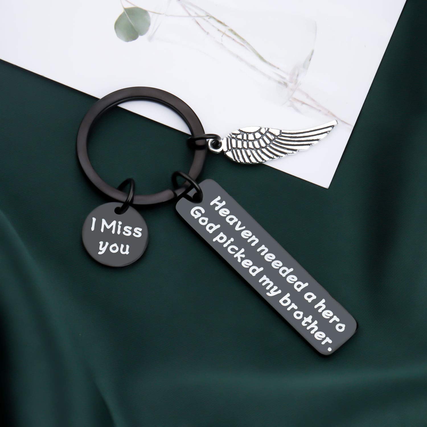 BAUNA Brother Remembrance Keychain Heaven Needed a Hero God Memorial Angel Wing Keychains Loss of Brother (Remembrance Keychain)