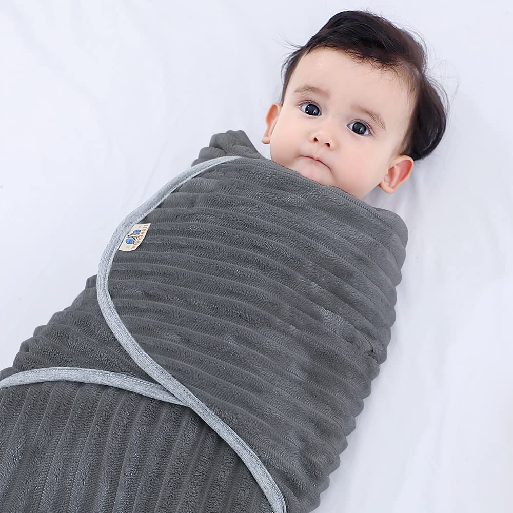 BlueSnail Newborn Baby Swaddle, Easy Wrap Receiving Blanket, Newborn Essentials Must Have (S,0-3 Months, Gray)
