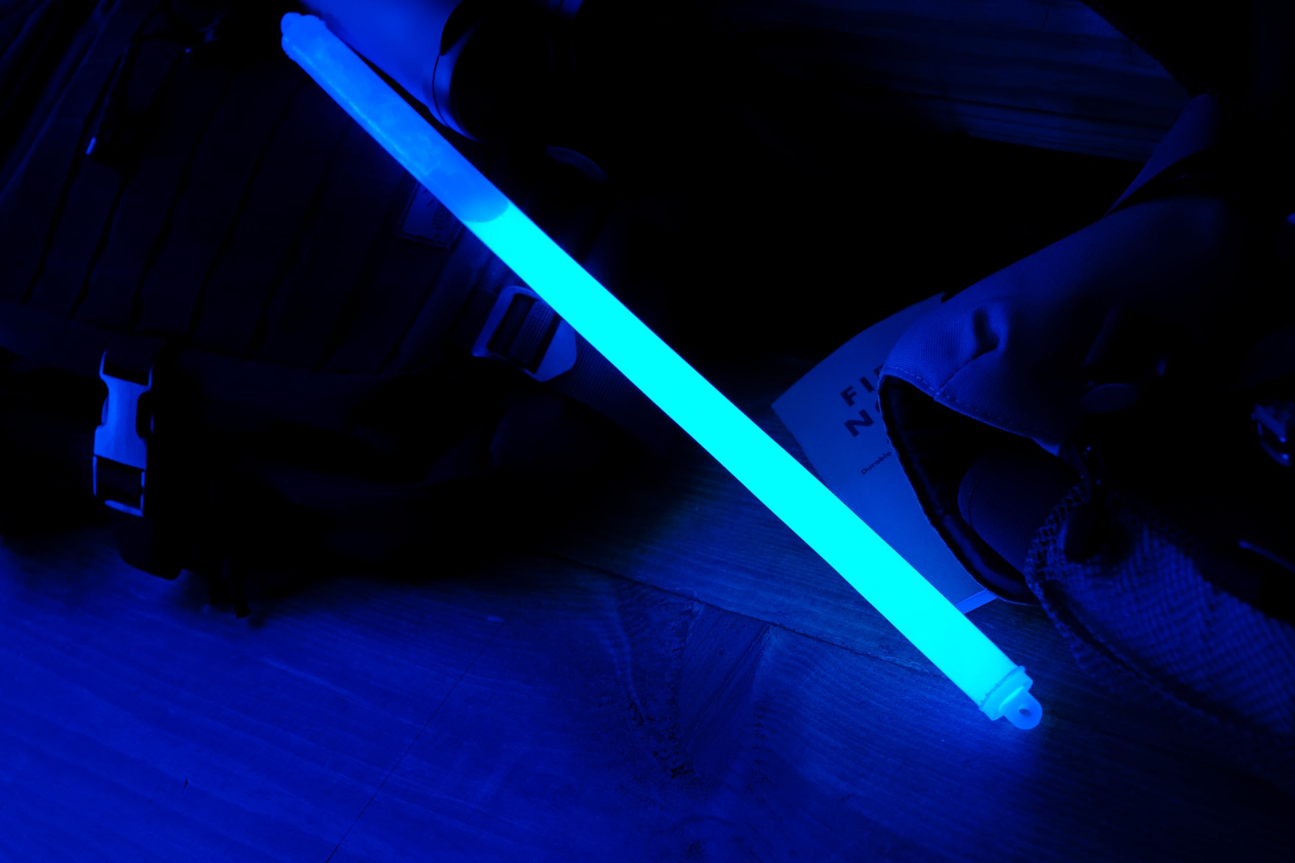 Cyalume ChemLight Military Grade Chemical Light Sticks, Blue, 15" Long, 8 Hour Duration (Pack of 20)