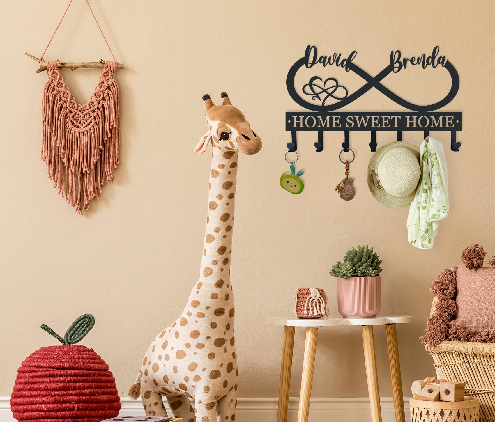 Personalized Key Holder for Wall | Personalized Key Hanger with Family Name | Metal Key Hook | Key Rack| Hooks Rack Kitchen | Custom Key Hanger for Front Door | Kitchen and Home |