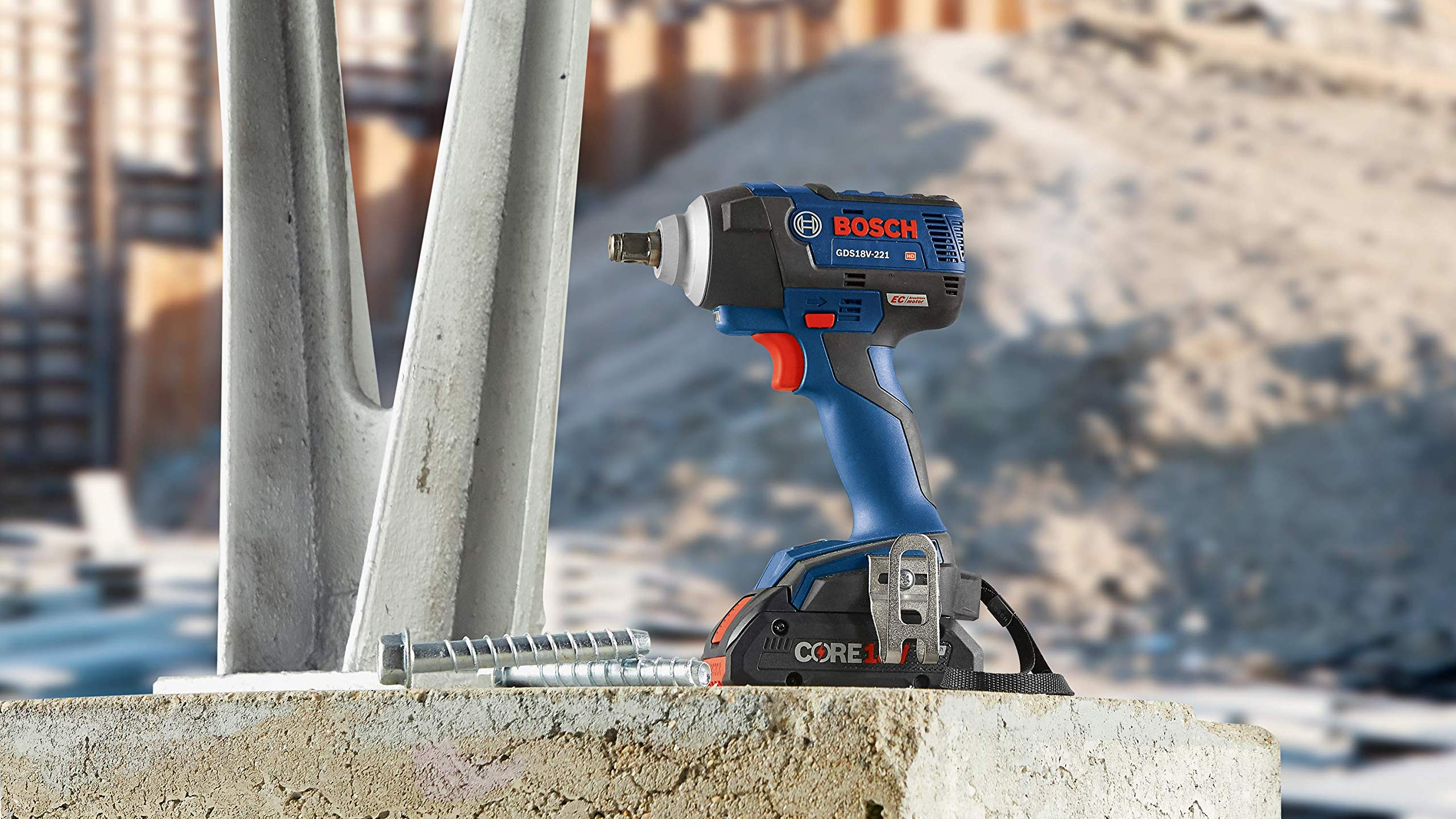 BOSCH GDS18V-221B25 18V EC Brushless 1/2 In. Impact Wrench Kit with (2) CORE18V 4.0 Ah Compact Batteries