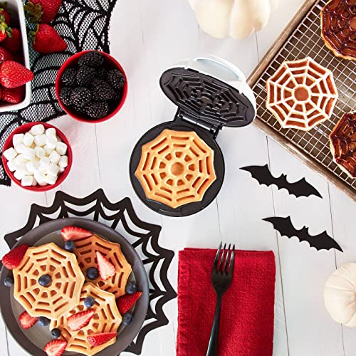 SPIDERWEB MINI WAFFLE MAKER (White)