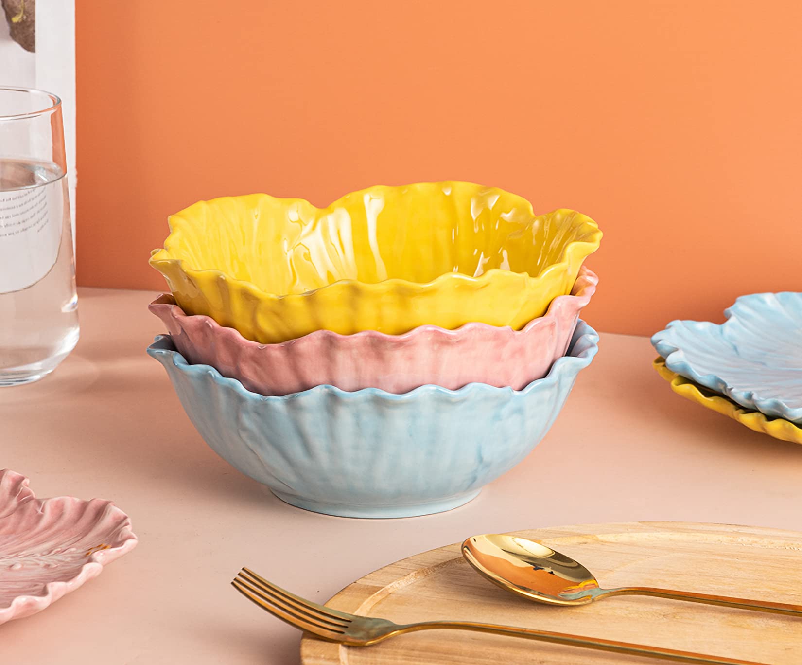 AwakingWaves Cute Handmade Ceramic Cereal Bowl with Hibiscus Designs for Fruit, Salad and Soup,Sculpted Flower-Shaped Candy Pink Bowl for Kitchen, Microwave and Dishwasher Safe, Party Decor