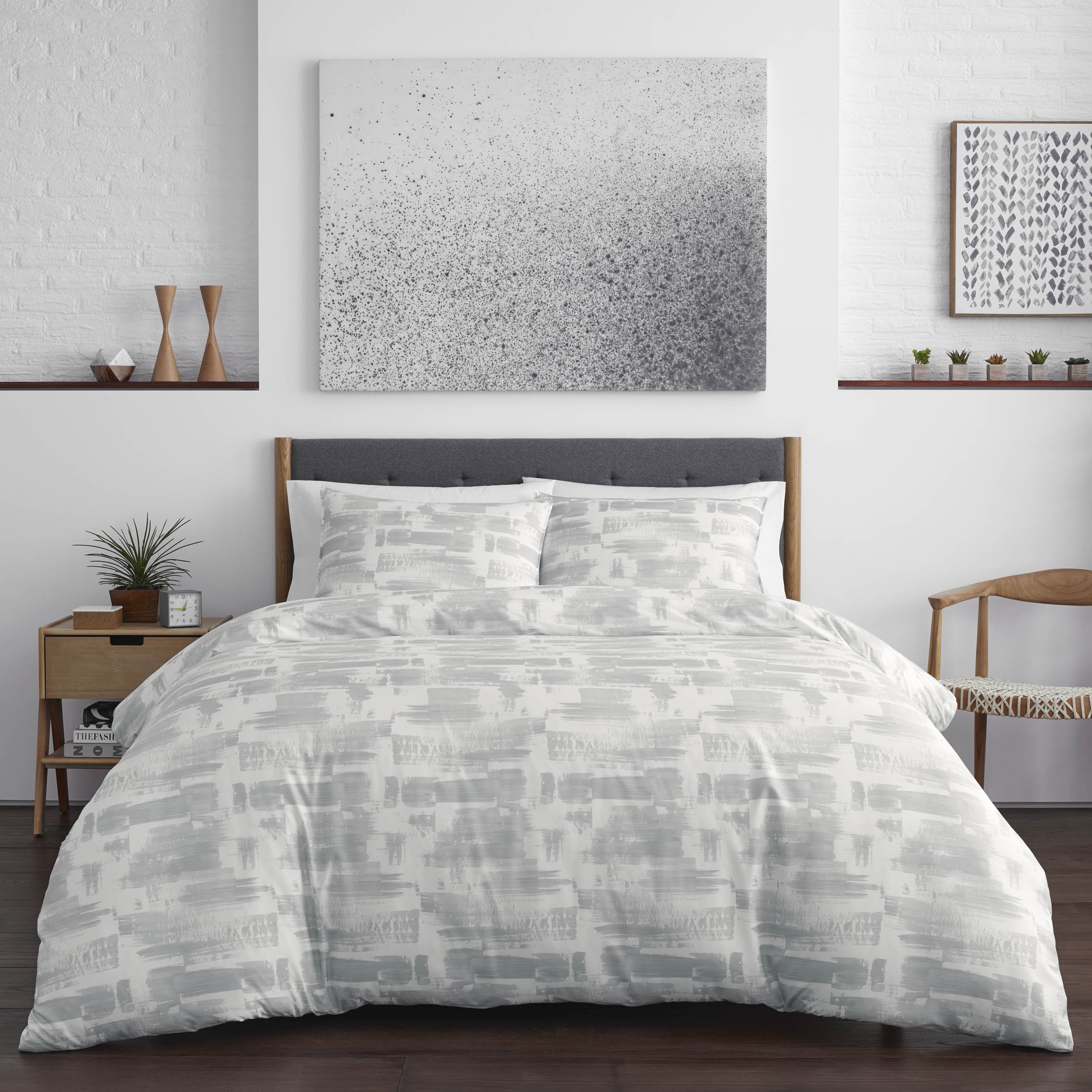 City Scene - Twin Duvet Cover Set, Smooth Bedding with Matching Shams, Modern Home Decor (Aria Pastel Grey, Twin)