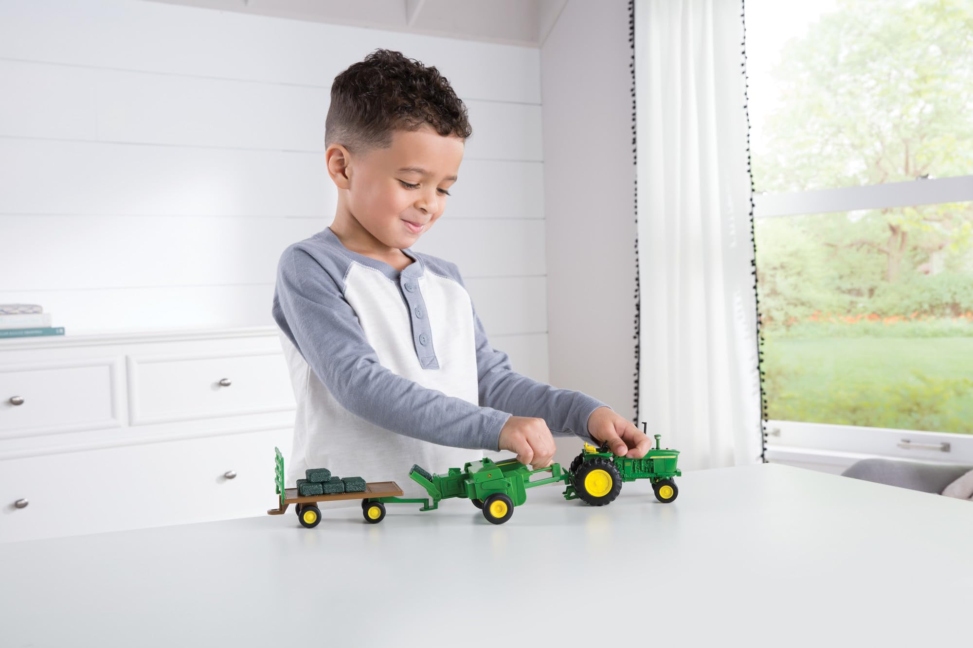 ERTL John Deere Haying Set - 1:32 Scale - Collectible John Deere Toys - Authentic Die-Cast Farm Toys - 3 Years and Up