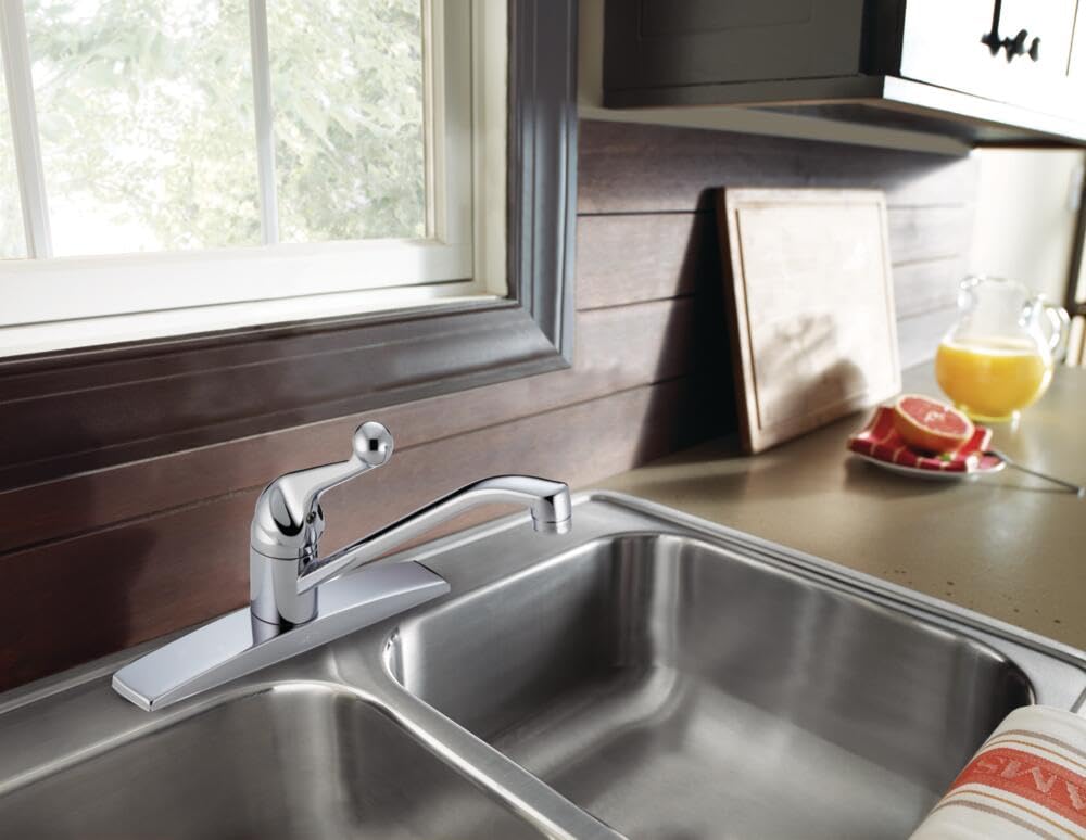 Delta Faucet Classic Single-Handle Kitchen Sink Faucet, Chrome Kitchen Faucet, Kitchen Sink Faucet 3-Hole, Chrome 100LF-WF, 8.00 x 8.00 x 8.00 inches