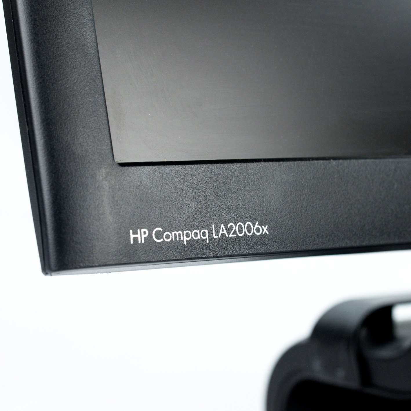 HP Compaq Advantage LA2206x 21.5" LED LCD Monitor - 5 ms