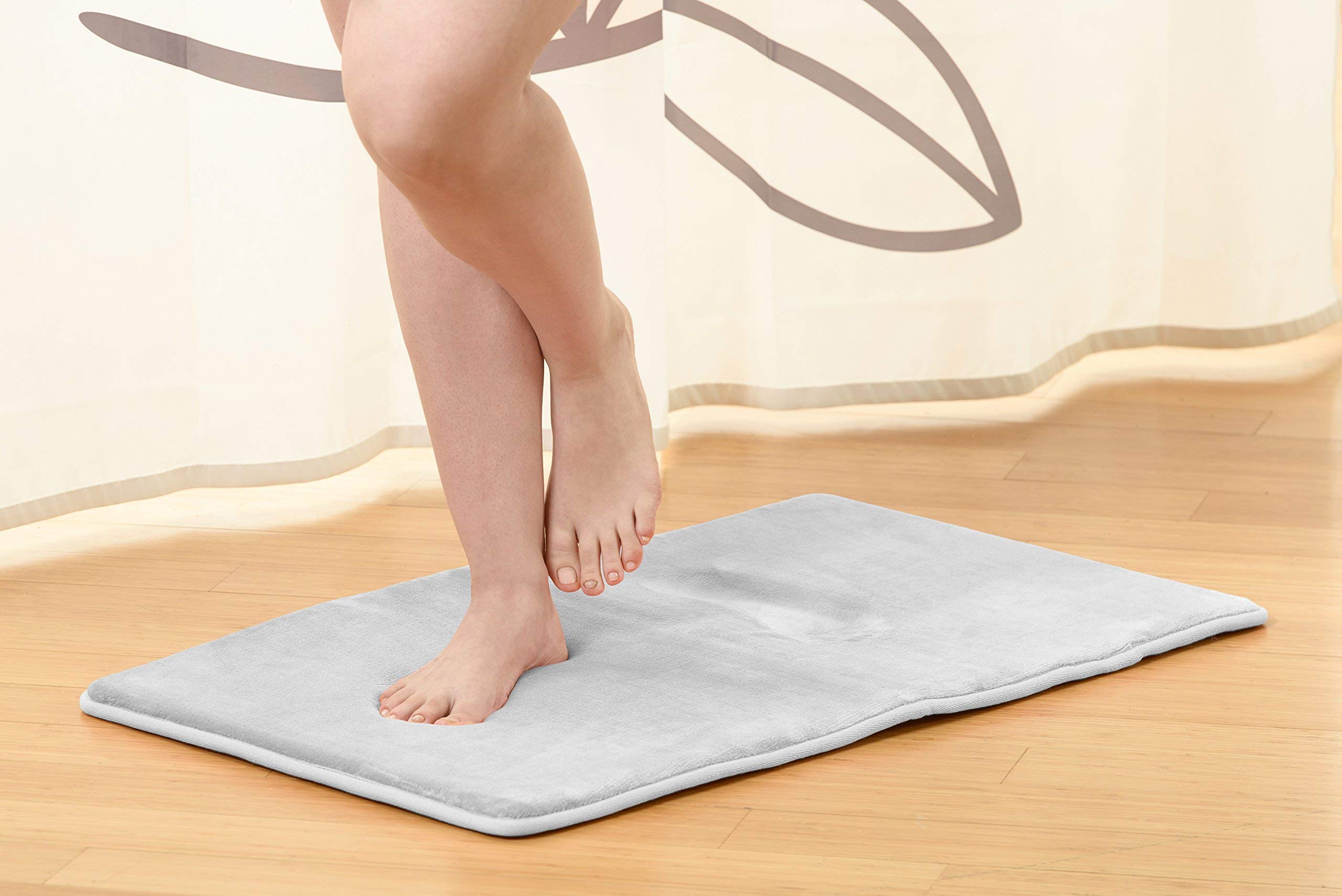 Bathroom Rug Mat Set 3 Pc - Memory Foam Plush Carpet MatsâWater Absorbent U-Shaped Bath Mats Lid Cover - Non Slip, Fast Dry Beauty The Beast Rose Rug Mat