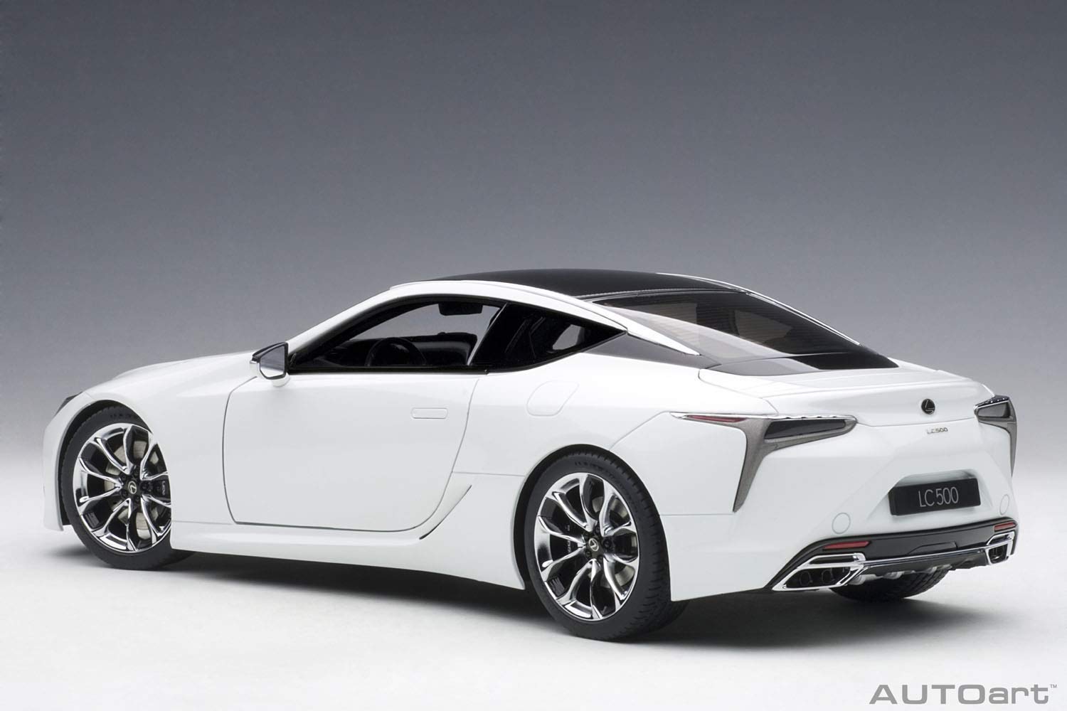 AUTOart Lexus LC500 Metallic White 1/18 Model Car 78846
