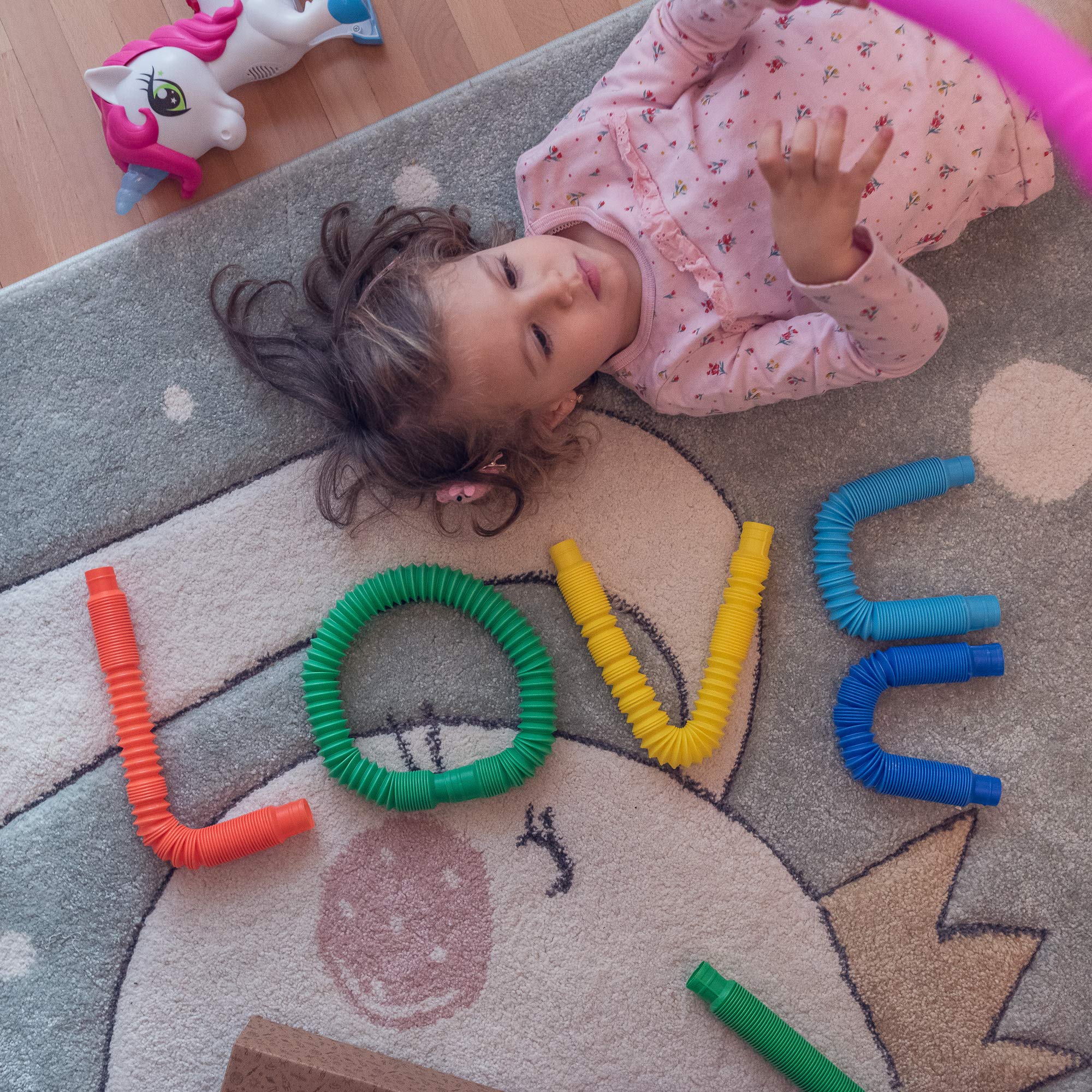 nutty toys Pop Tubes - Sensory Toys - Endless Creativity & Fun for Kids and Toddlers |4 Pack Large| - Connect & Pop! Top ADHD Autism Fidget 2025, Best Boy & Girl Valentines Day and Easter Gift Idea