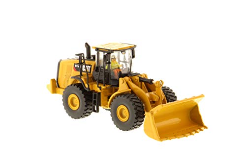 Diecast Masters 1:87 Caterpillar 972M Wheel Loader with Log Fork โ HO Series 85950