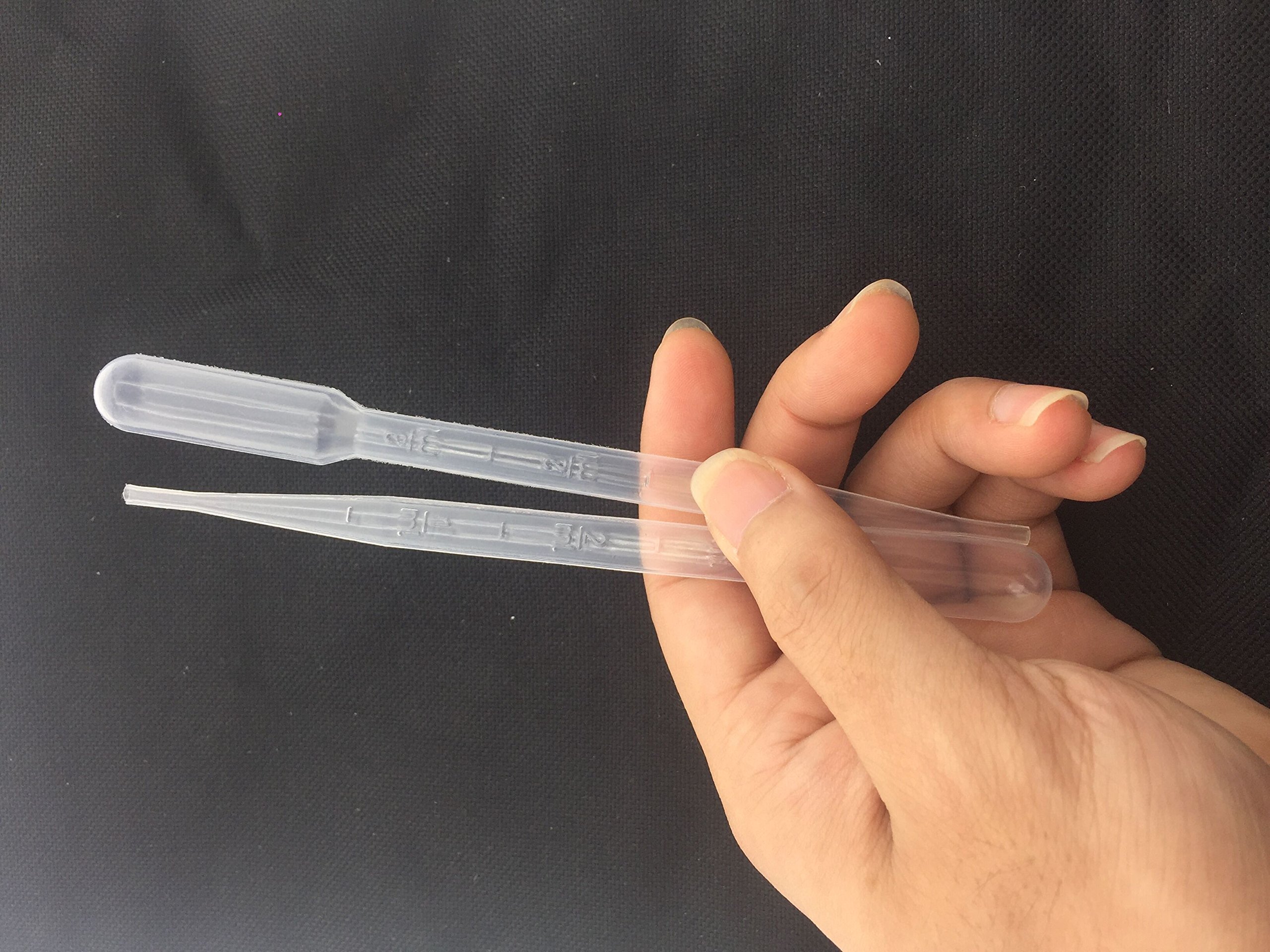 YXQ 50Pcs 3ml Transfer Pipettes Plastic Disposable Liquids Dosing Fine Tip Dropper Pipets Graduated