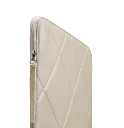 Comfyable Slim Cute Laptop Sleeve 13 Inch 14 Inch Compatible for MacBook Air M2 M1, MacBook Pro 13-14 Inch M2 M1 2023-2020, Quilted Faux Leather Laptop Computer Carrying Mac Case for Women, Beige