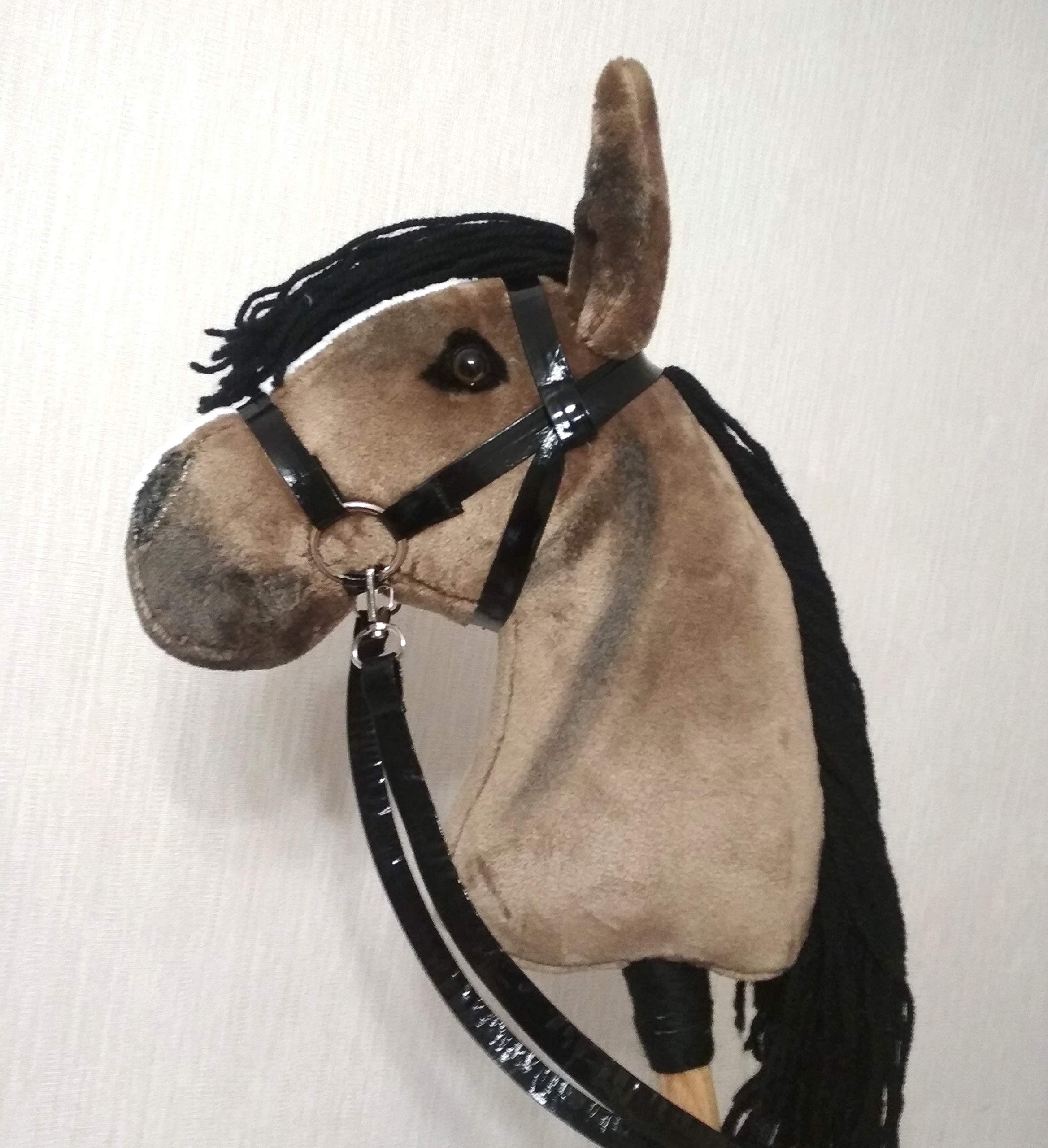 Hobby horse for kids A4 Chestnut hobby horse on stick