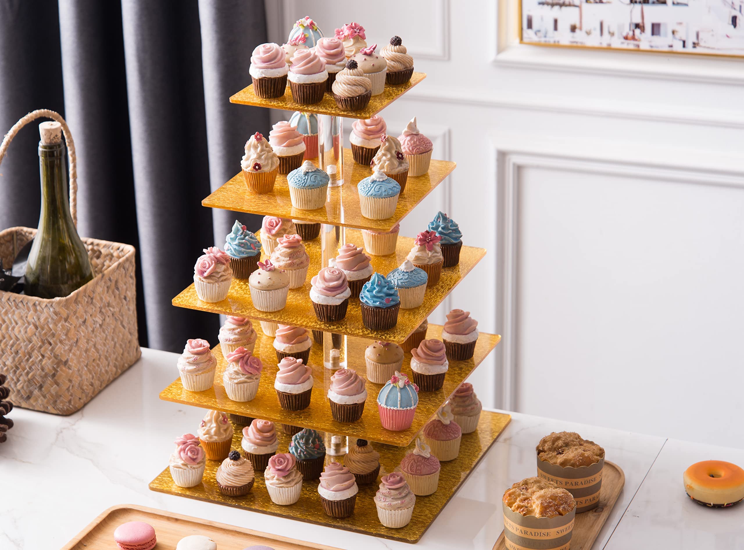 BLBYHO 5 Tier Gold Cupcake Stand, Acrylic Cup Cake Tower Display Dessert Stand, Square Cake and Cupcake Stand Combo Set for Dessert Table Bases para Cupcakes, Good for Party, Wedding, Christmas