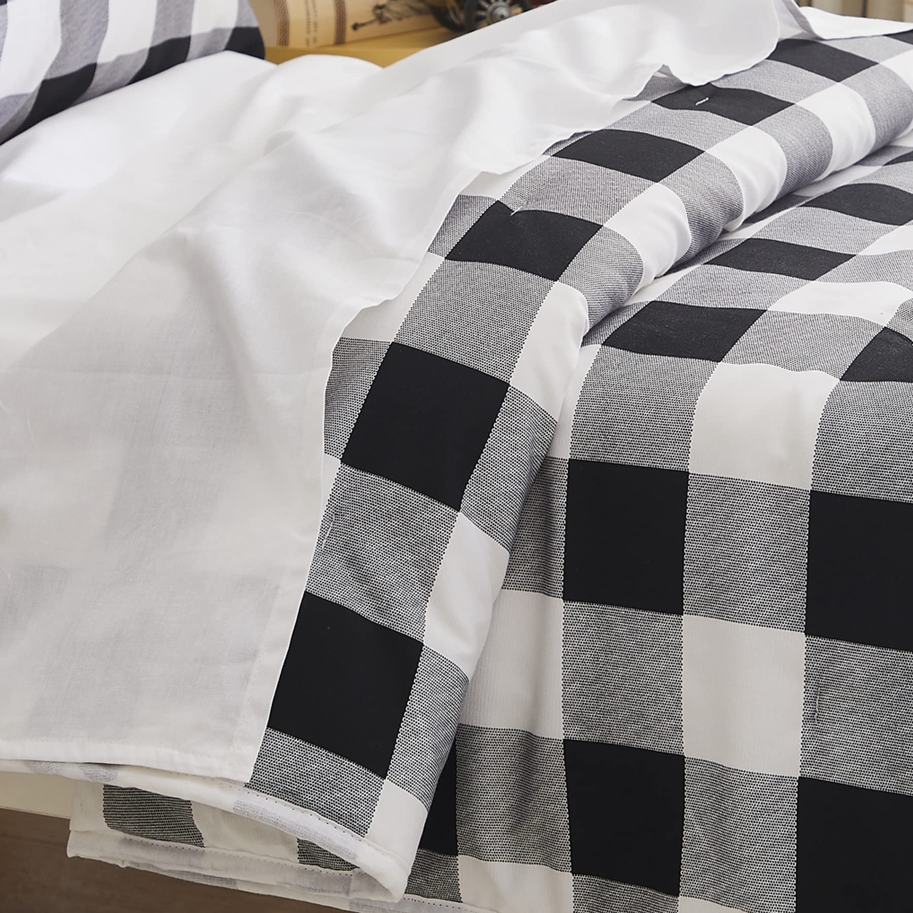 Brandrean Black and White Buffalo Check Toddler Bedding Sets for Boys or Girls, Plaid Bed-in-a-Bag Cotton Comforter Set, 4-Piece Includes Top Flat Sheet, Fitted Sheet, Comforter, Envelope Pillowcase