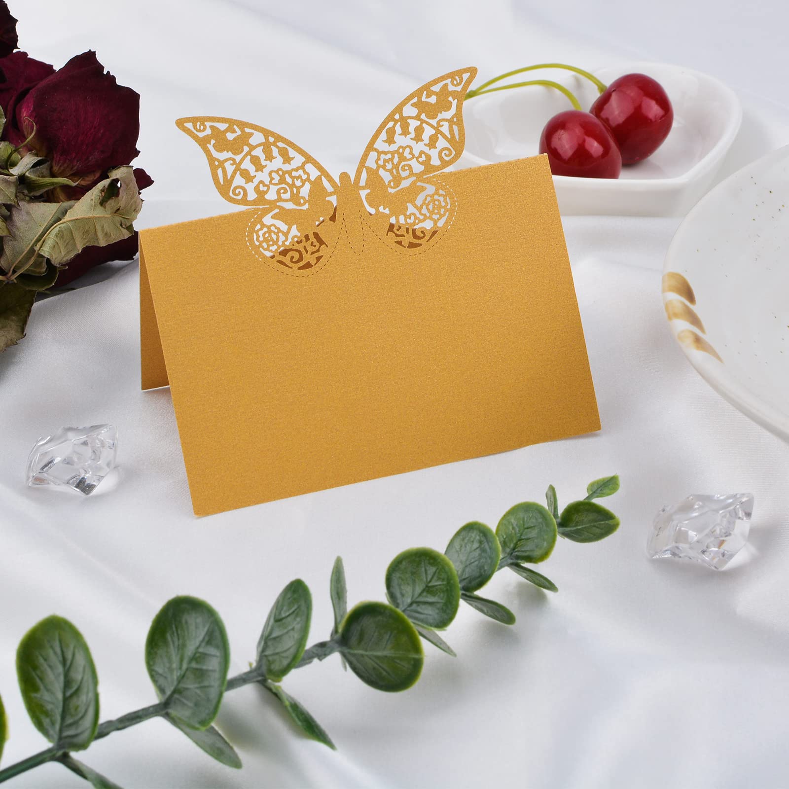 URROMA 3D-Butterfly Place Cards, 50 Pcs Gold Name Place Cards Laser Cut Design Table Cards Guest Name Food Signs for Table Setting Reception Party