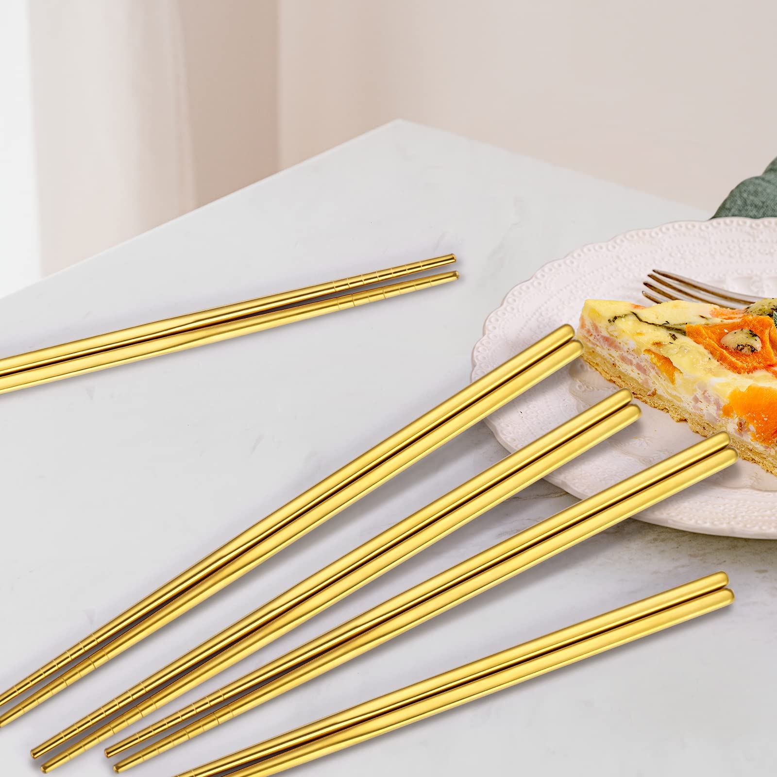 OIULO Gold Stainless Steel Chopsticks - Reusable Chopsticks - 5 Pairs Dishwasher Safe Metal Chopsticks - Easy to Use - Pressure Line Lightweight Chop Sticks- Gift Set(9 Inch )