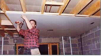BoardMate - Drywall Fitting Tool, Supports The Board in Place While Installing