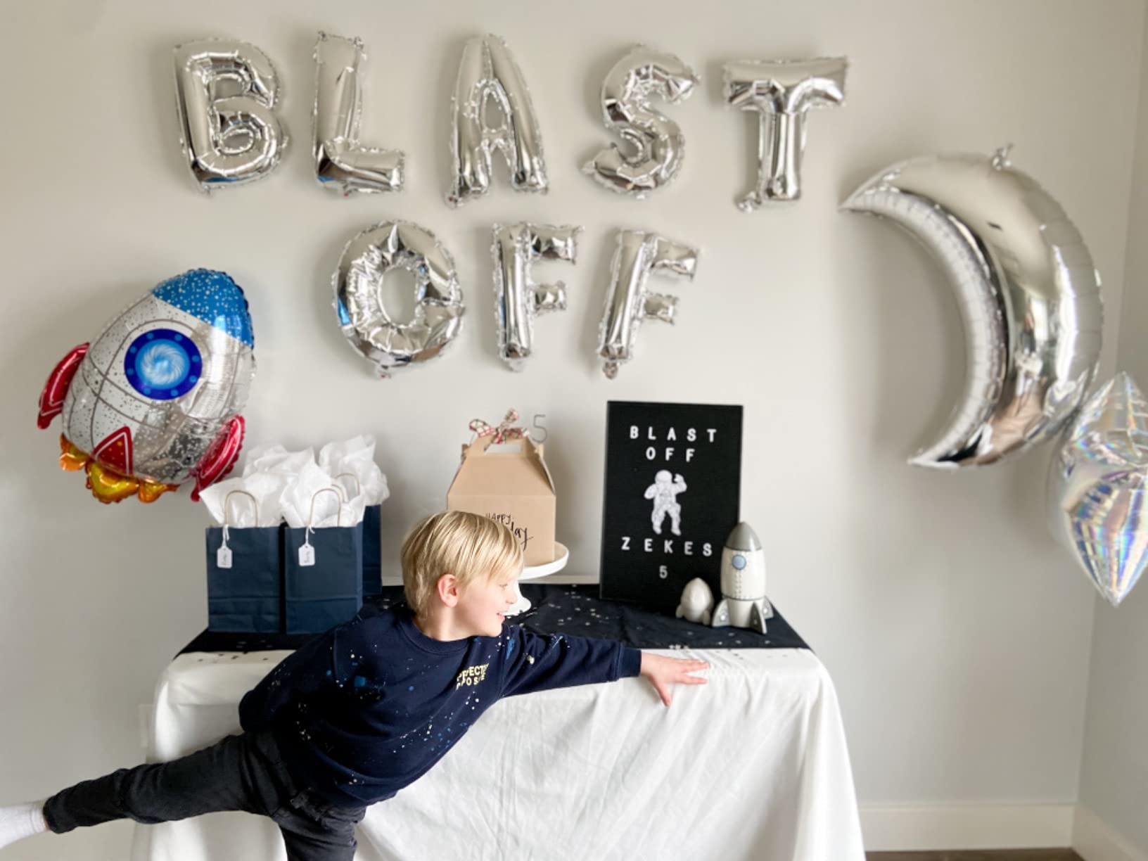 JeVenis Blast off Birthday Decoration Space Party Decoration Rocket Balloons for Space Theme Baby Shower
