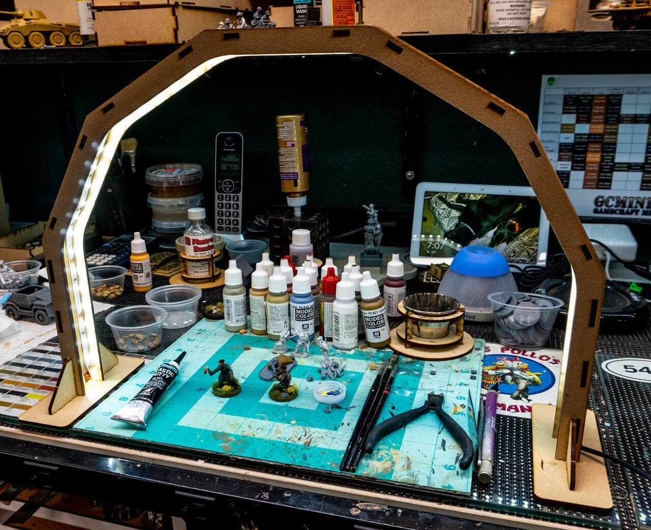 GameCraft Miniatures LED Workbench Light, Double Wide, Extra Tall
