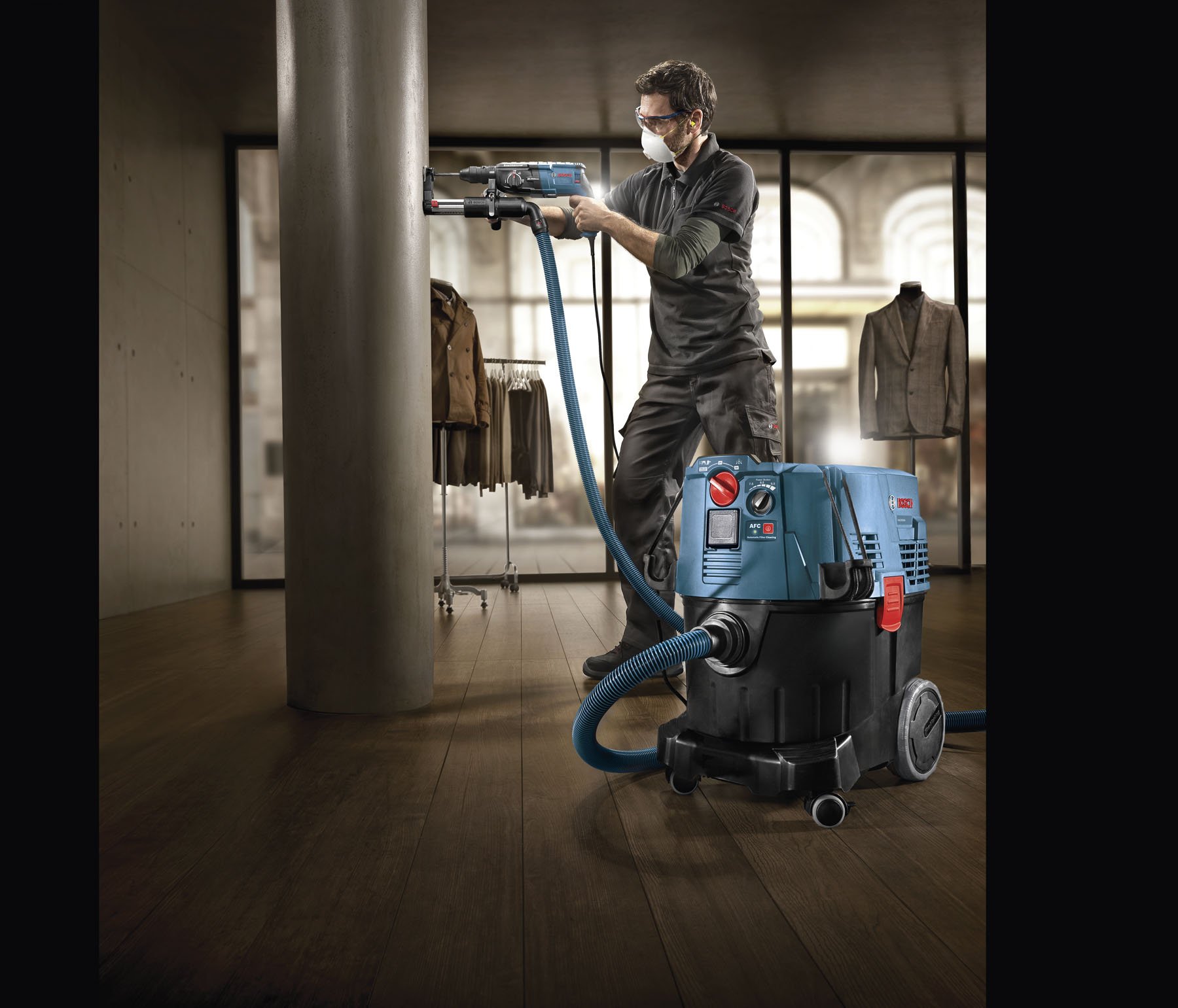 Bosch VAC090A 9-Gallon Dust Extractor with Auto Filter Clean, Blue