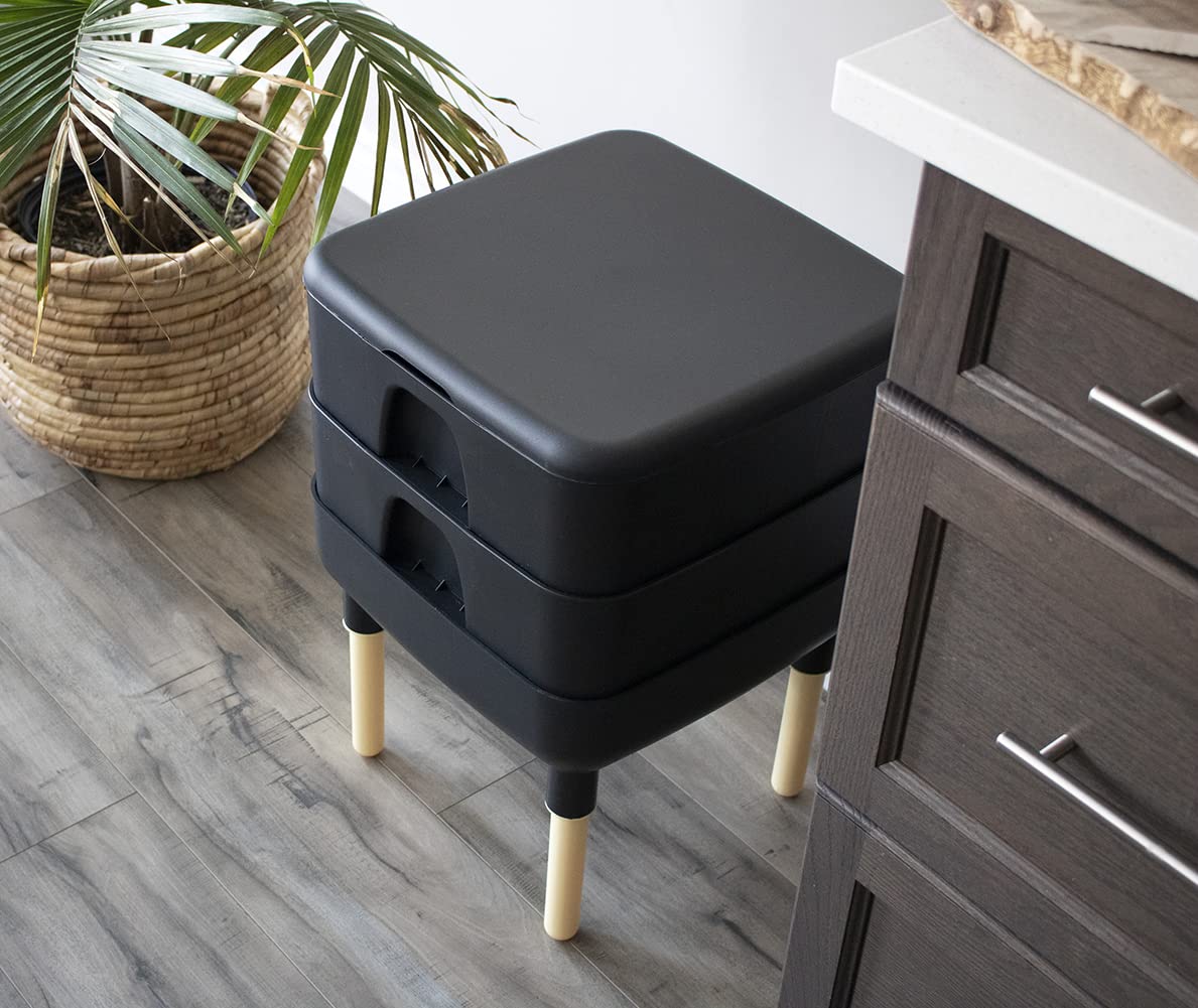 FCMP Outdoor - The Essential Living Composter, 2-Tray Worm Composter, Black