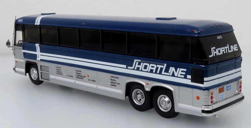 MCI MC9 Coach Diecast Bus Short Line,New York.1:87-HO Scale Iconic Replicas New in The Box,Green