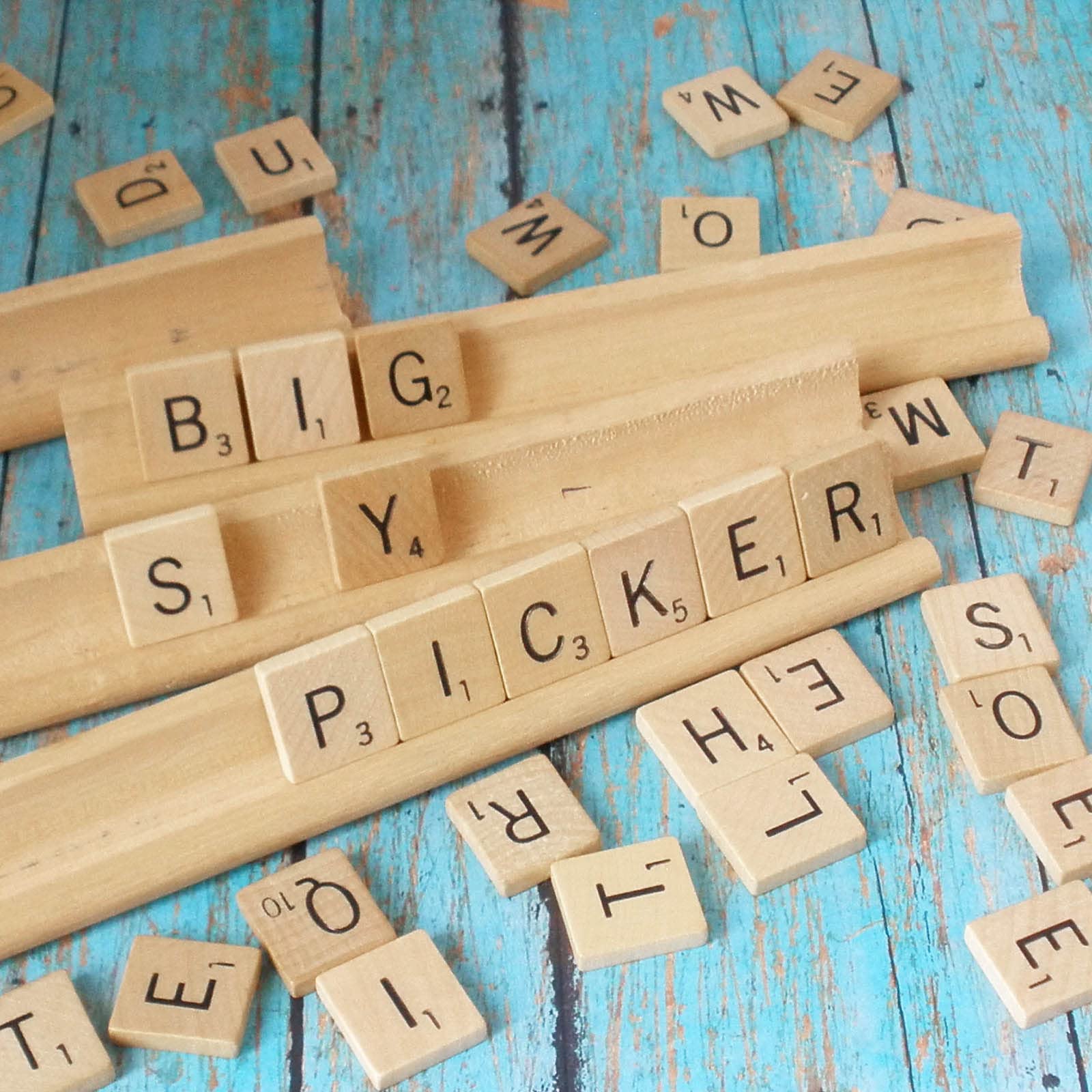 RHBLME 20 Pack Wooden Scrabble Tile Holders, Letter Replacement Racks Word Tray for Crafts, Game Stands, Mexican Train, Mahjong, and More