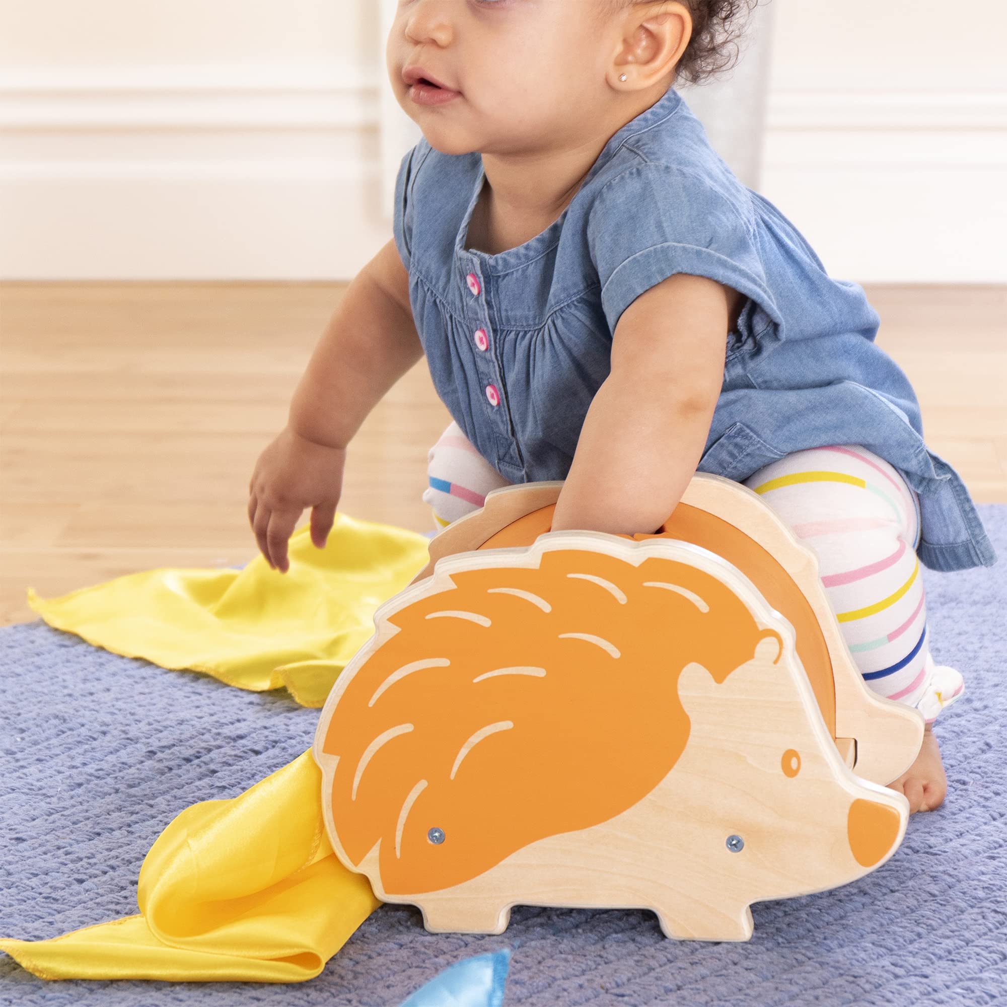 Guidecraft Hide and Play Hedgehog Tissue Box with 9 Multi-Color Satin Cloths: Kids Fine Motor Skill Toys