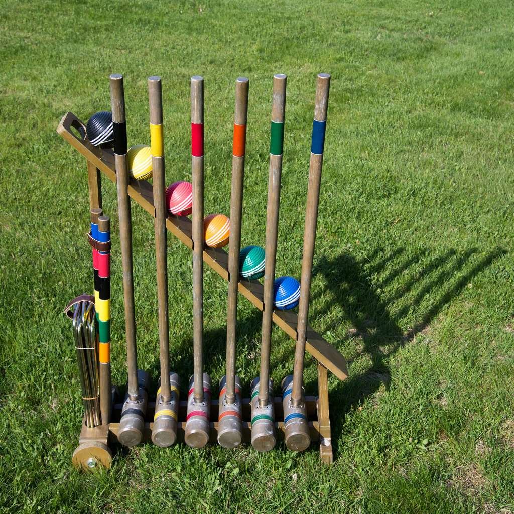Franklin Sports Outdoor Croquet Set - 6 Player Croquet Set with Stakes, Mallets, Wickets, and Balls - Backyard/Lawn Croquet Set - Vintage