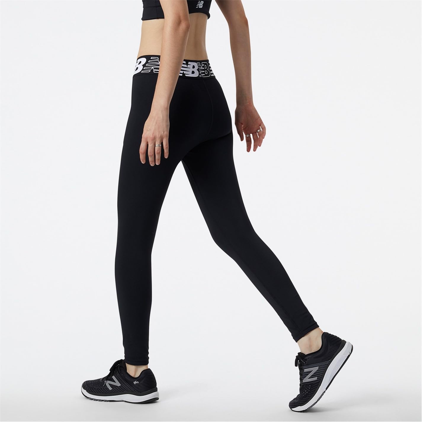 New Balance Women's Relentless Crossover High Rise 7/8 Tight, Black, Medium