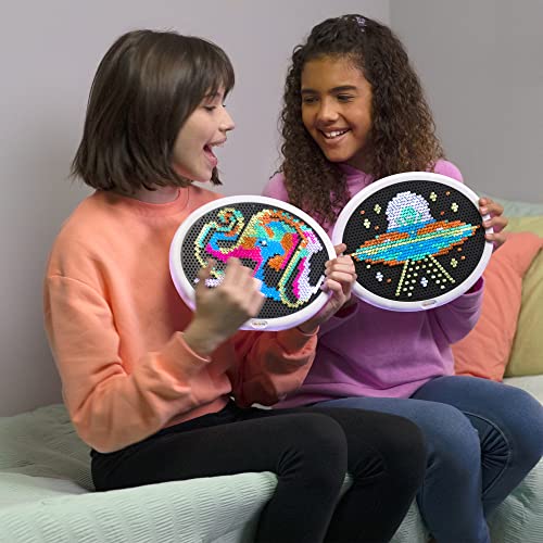 Lite Brite Oval High Definition - Light Up Toy β 650 Mini Pegs, 8 HD Design Templates, Great Gift for Girls and Boys Ages 6+