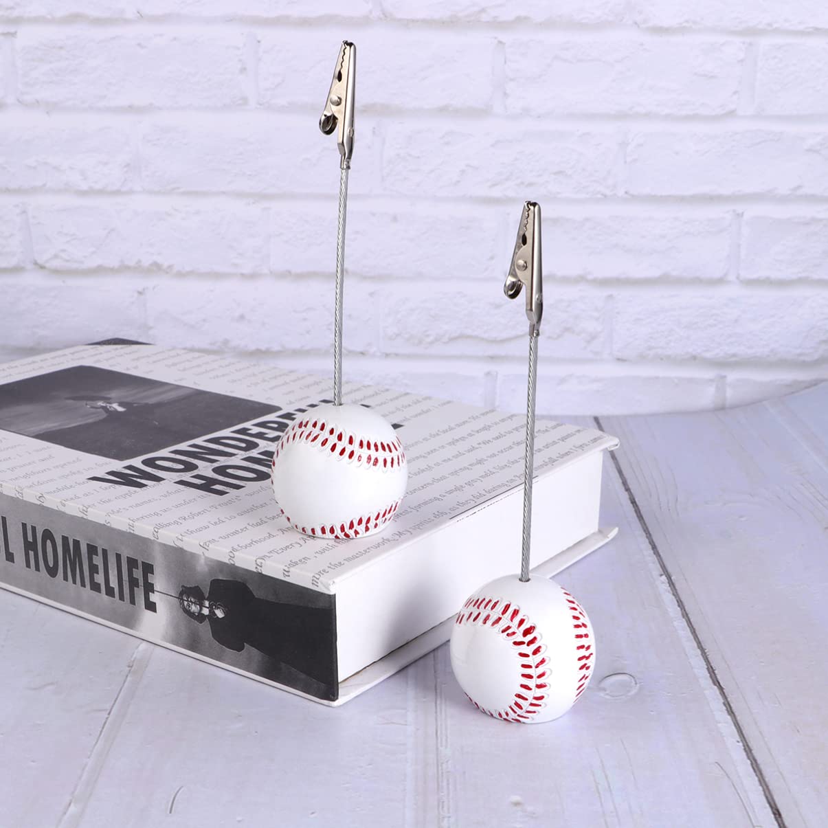 NUOBESTY Baseball Place Card Holders, Mini Baseball Base Table Number Holders Metal Note Clamps Photo Stands Message Clips for Sports Wedding Party Supplies 5pcs
