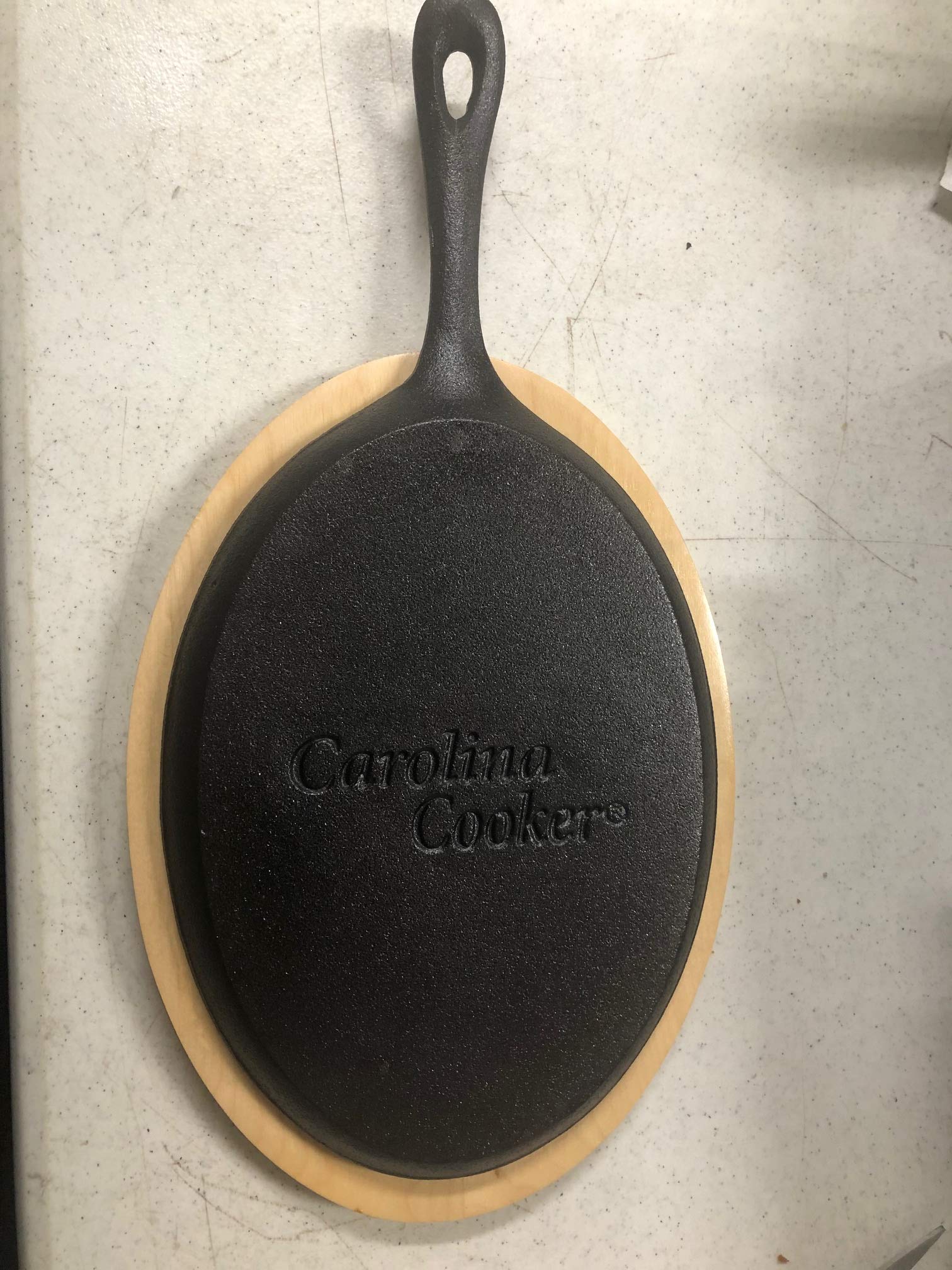 Brooks AG Parts Four Pre-seasoned Cast Iron Fajita Pan Sets,Includes Wooden Serving Bases,Padded Handle Sleeve and Cast Iron Skillet