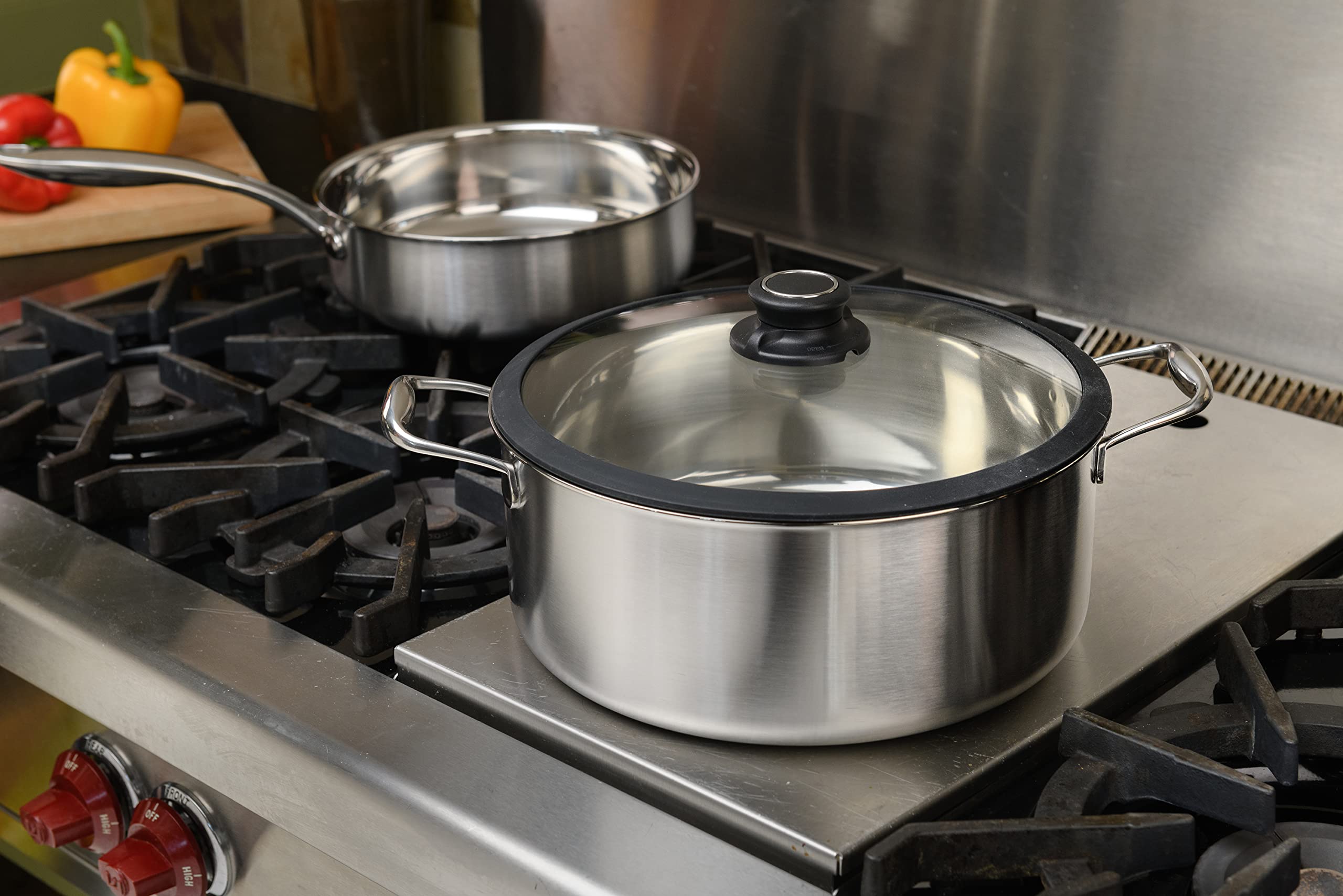 Black Cube Stainless Steel 7.5 QT Stockpot With Lid, 3 Ply Professional Grade Steel 11-inch Pot, Sliver, Dishwasher Safe.