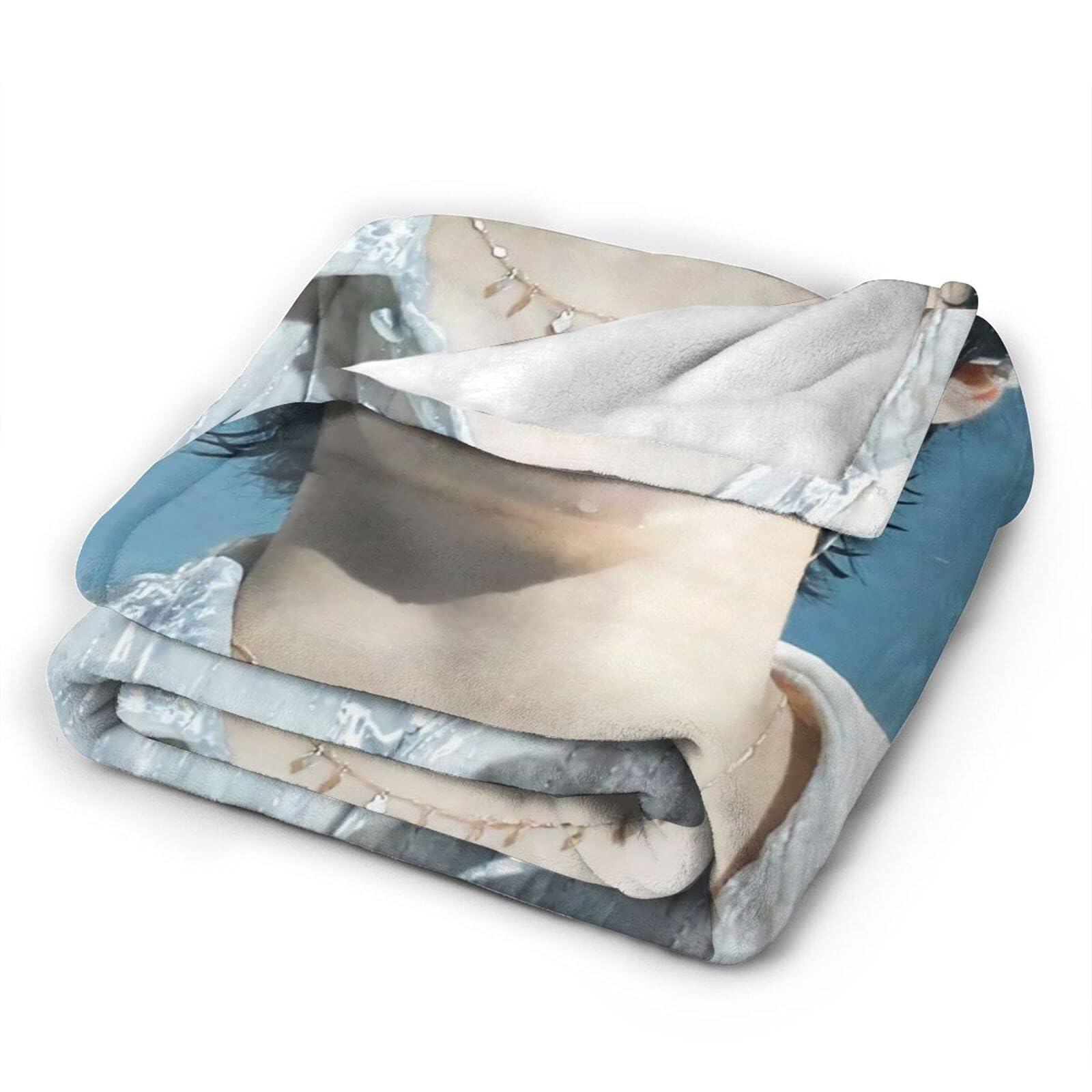VoilaBella Stray Kids Hyunjin Soft and Comfortable Warm Fleece Blanket for Sofa, Bed, Office Knee pad,Bed car Camp Beach Blanket Throw Blankets (50X40), Black