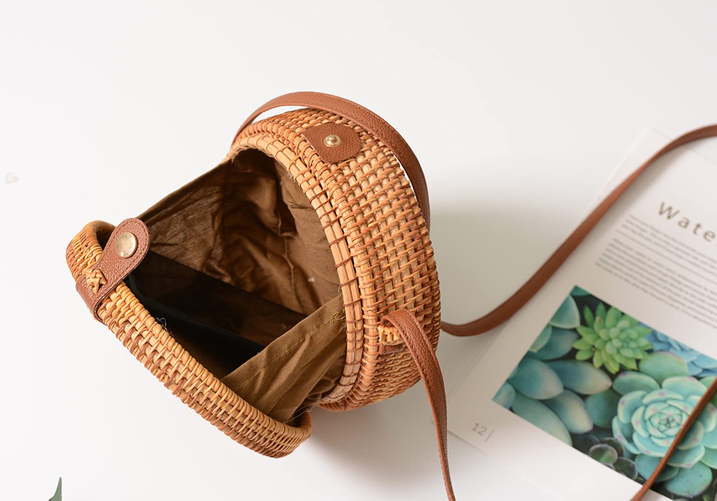 SHAREYOIU Handwoven Round Rattan Bag Shoulders Natural Chic Hand Tropical Beach Style Woven with Leather Strap (Pure, 7 x 3.2 inches)