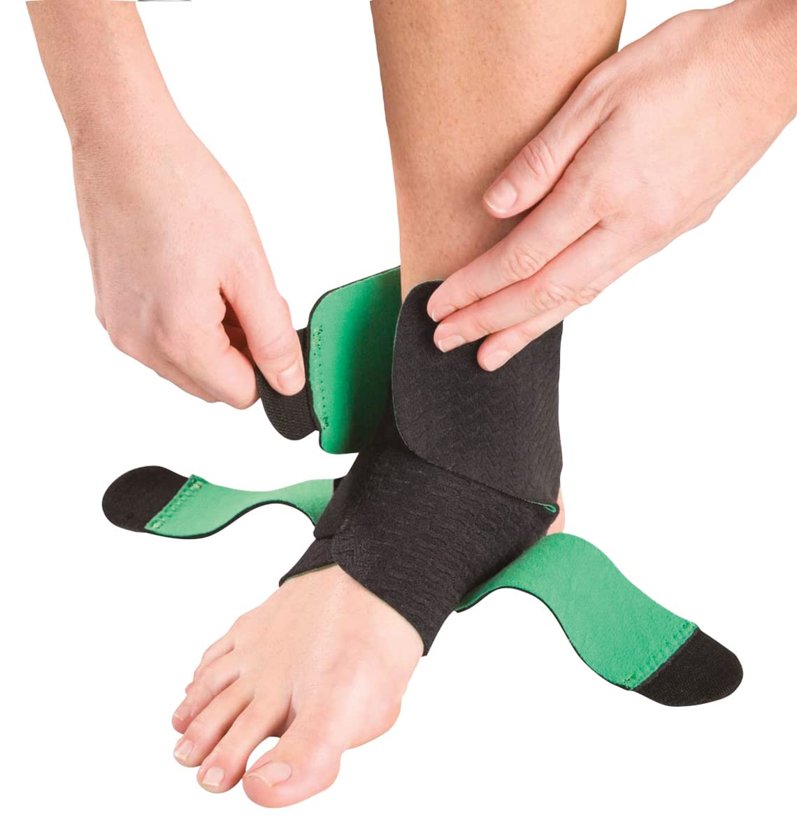MUELLER Sports Medicine Green Adjustable Ankle Support Brace, Ankle Pain Relief Support for Men and Women, Ideal for Sprains, Strains, Arthritis, Black, One Size
