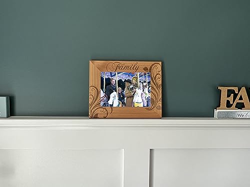 Griffco Supply Family Natural Wood Engaved Picture Frame (5x7 Horizontal)