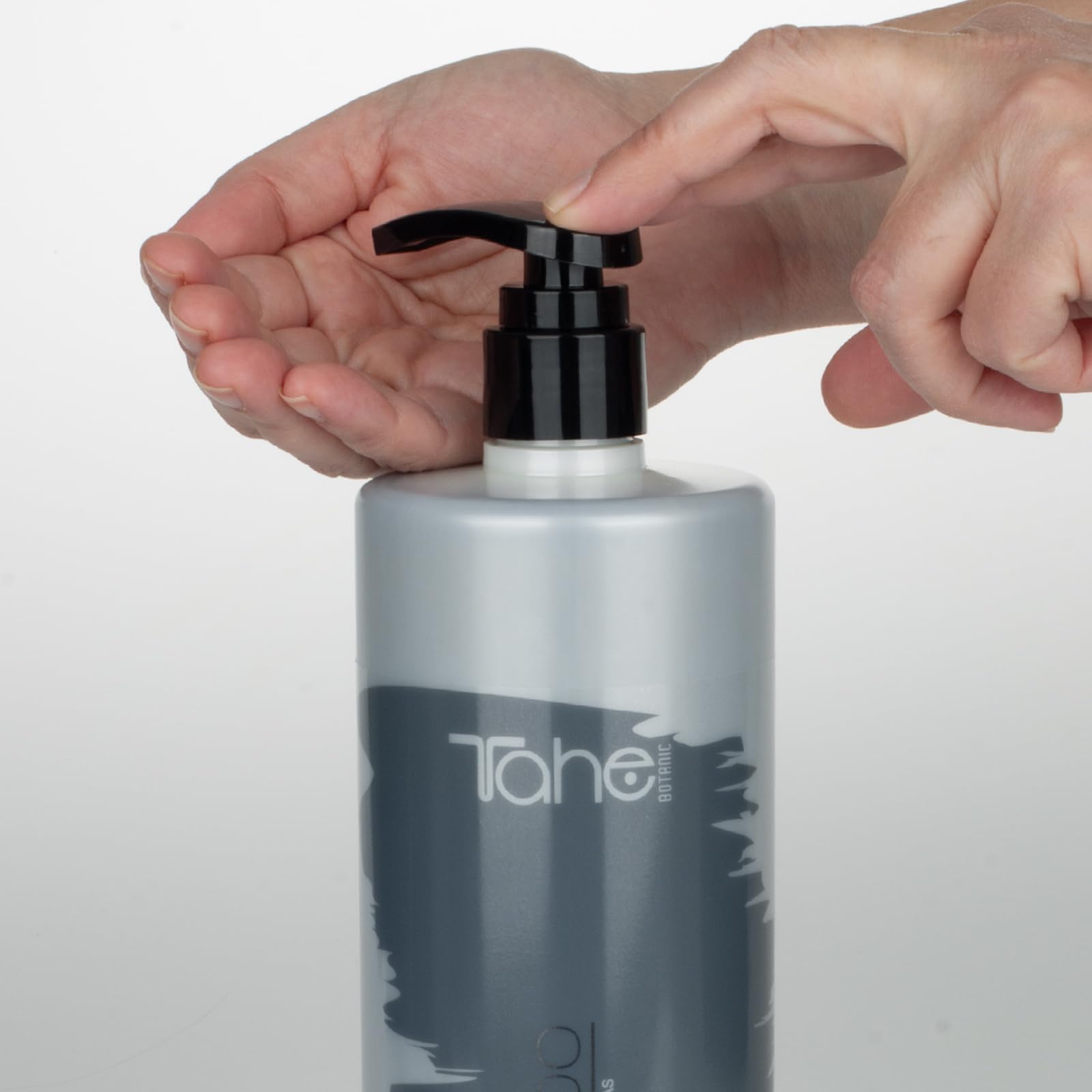 Tahe Botanic Silver Shampoo Correction for White, Grey or Highlighted Hair 1000ML