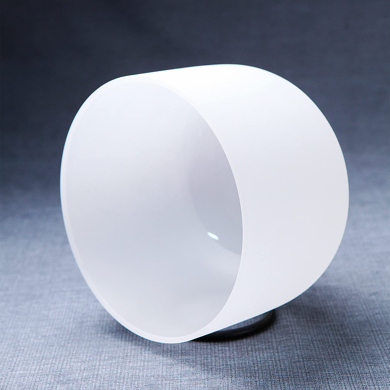 KVKA 8 Inch Crystal Singing Bowl, C Note Root Chakra, Frosted Quartz Sound Bowl,With Carrying Case,Suede Striker (432 hz, C Note Root Chakra)