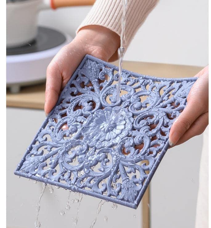 Smithcraft Silicone Trivets for Hot Dishes, Square Silicone Trivets for Hot Pots and Pans, Hot Pads for Kitchen Counter, Multi Function Trivet Mat for Table, Flexible Silicone Pot Holders Set 3 Blue